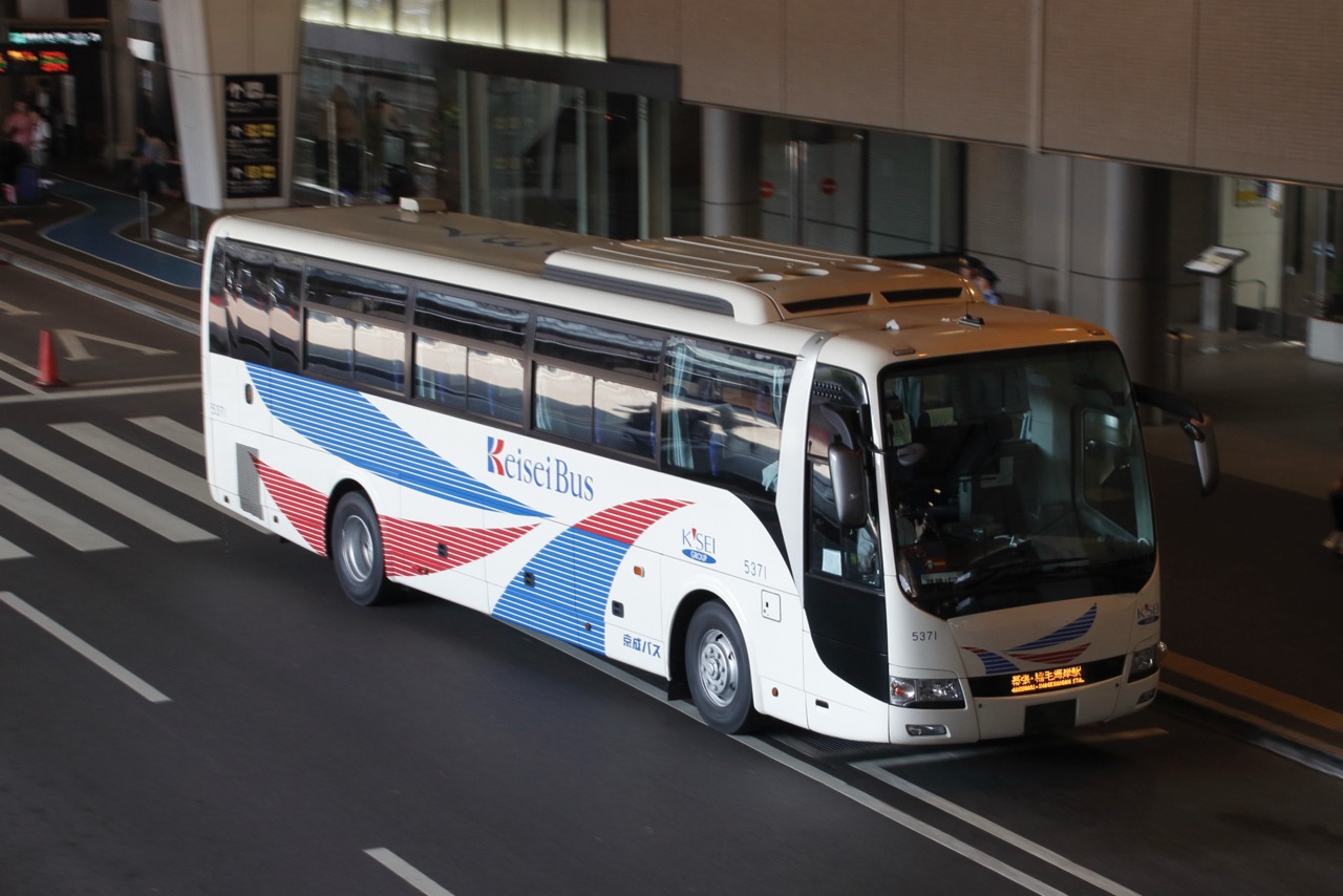 【成田機場到東京巴士】搭乘「AIRPORT BUS TYO-NRT」單程1,500日圓！輕鬆直達東京車站 | 步步日本