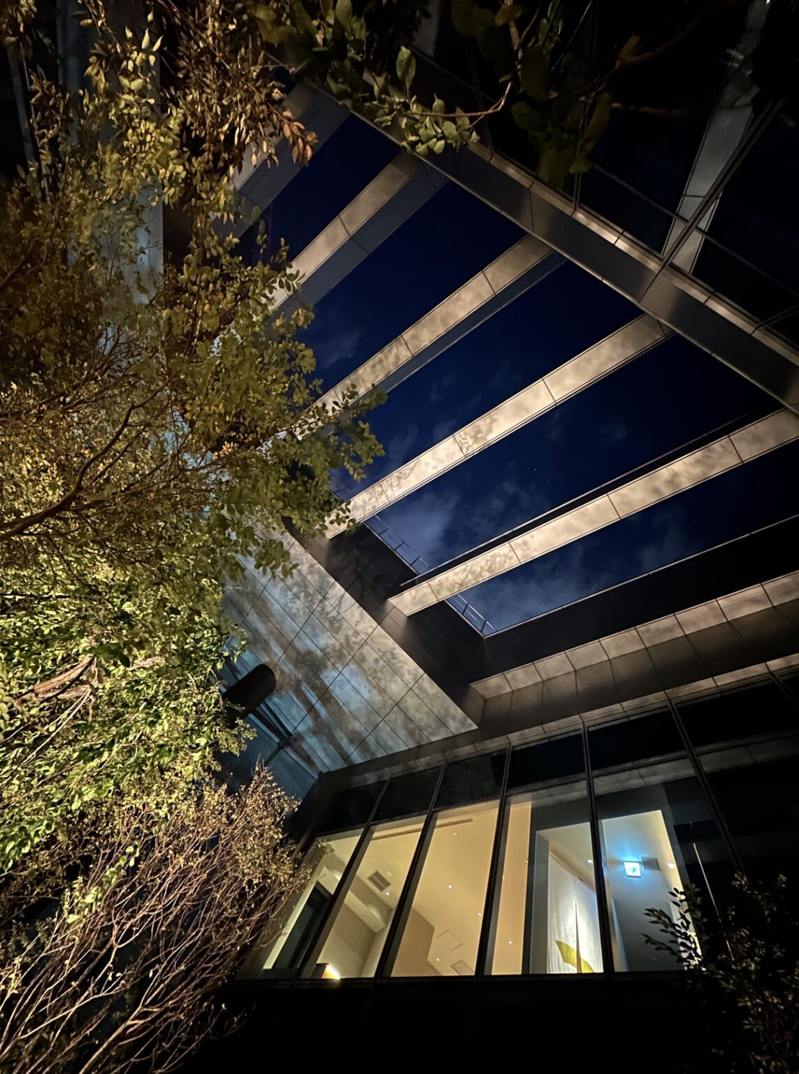 2025東京最新！「NEWoMan高輪」LUMINE史上最大商場 必逛購物美食新地標 | 步步日本